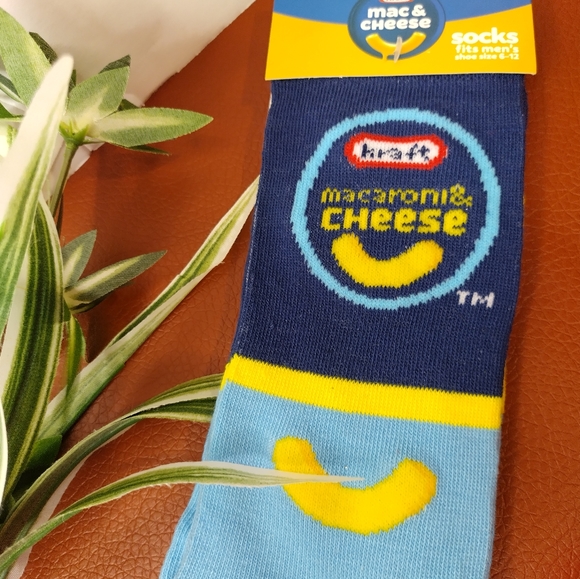 Mac N' cheese | Underwear & Socks | Kraft Macaroni And Cheese Socks ...